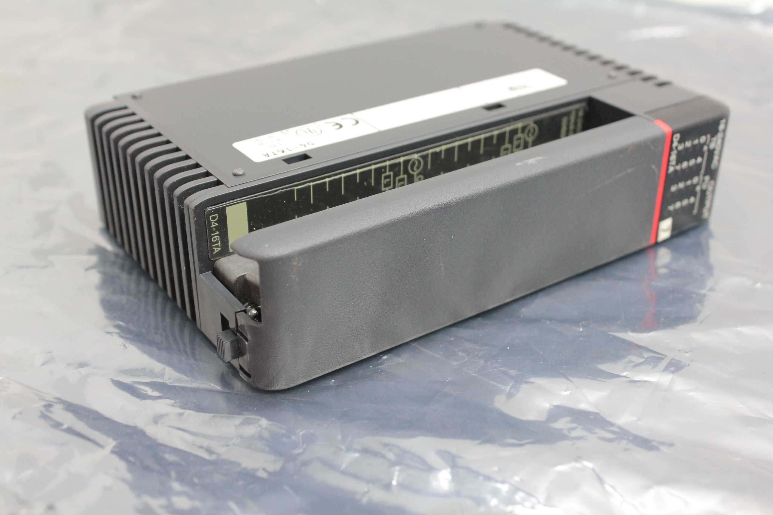 Automation Direct D4-16TA Current Sinking/Sourcing Input/Output PLC ... Automation Direct D4-16TA Current Sinking/Sourcing Input/Output PLC ...